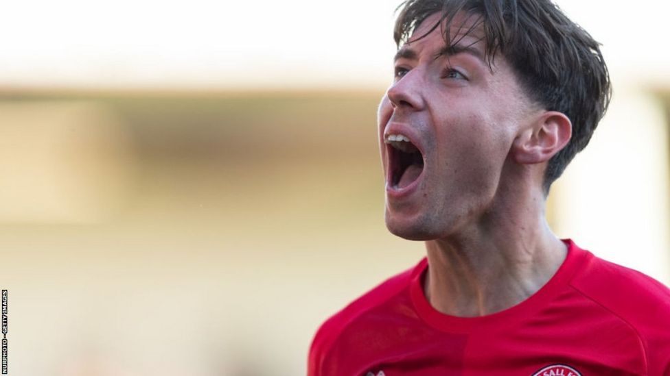 Grimsby Town 1-6 Walsall - BBC Sport