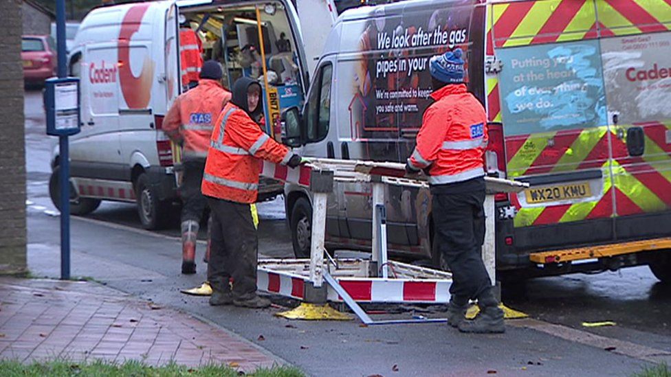 Stannington: Gas restored to every accessible home, Cadent says - BBC News