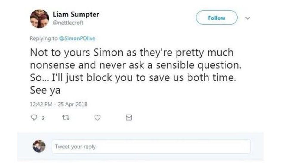 Northern rail boss apologises for 'rude' customer tweets - BBC News