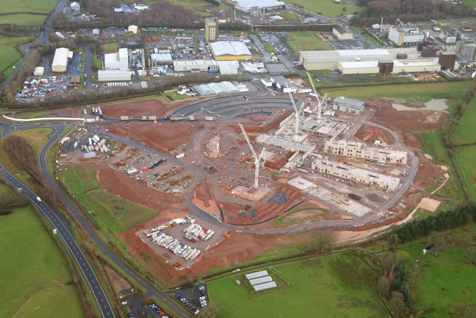 Dumfries hospital: Pictures show £270m project progress - BBC News