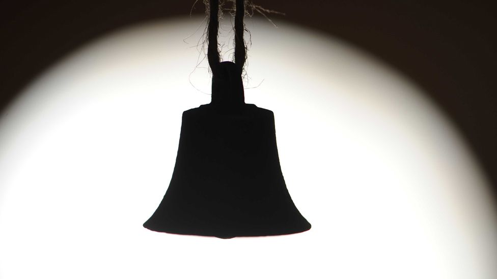 'Original Tinker Bell' to go on display at Peter Pan house - BBC News