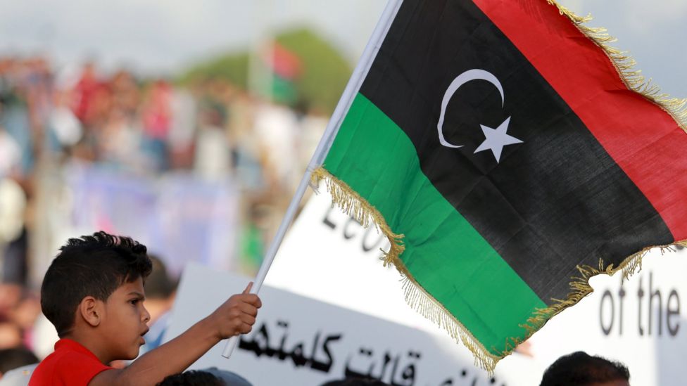 Libya crisis: Rome talks call for 'immediate ceasefire' - BBC News