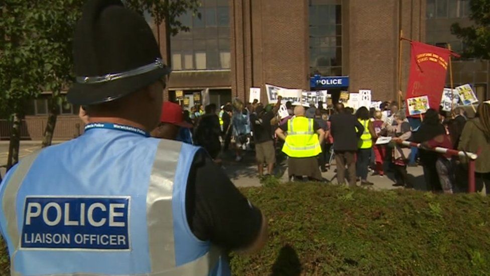 Dalian Atkinson Taser death: Telford march for answers - BBC News