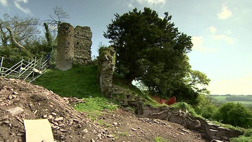 More secrets of mystery Norman castle uncovered - BBC News