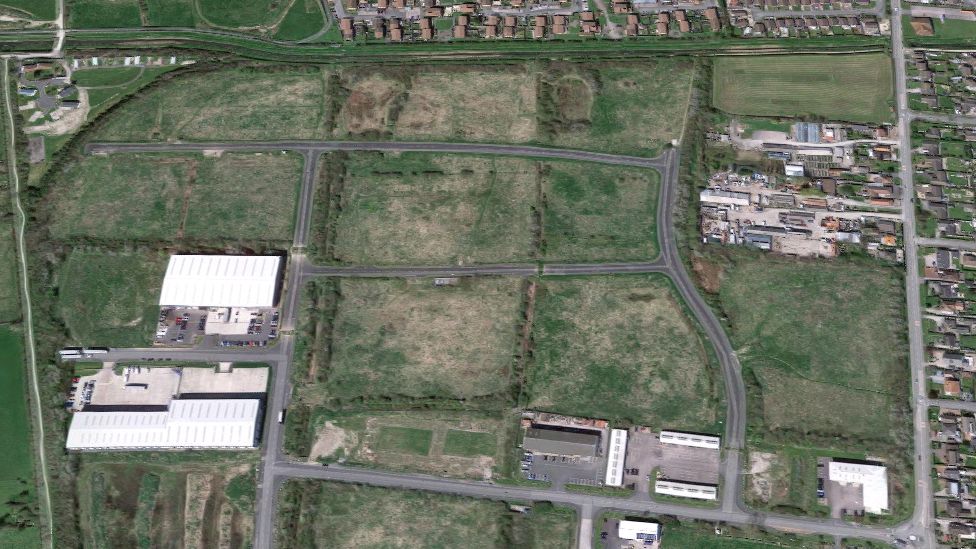 Plans to develop Kinmel Bay flood-plain to boost jobs - BBC News