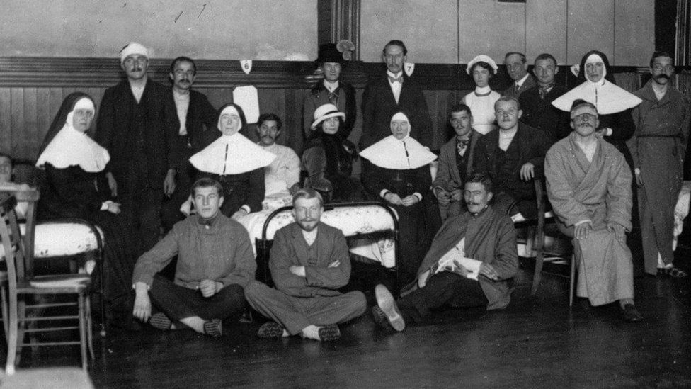 Oldest working Catholic convent in York opens exhibition centre - BBC News
