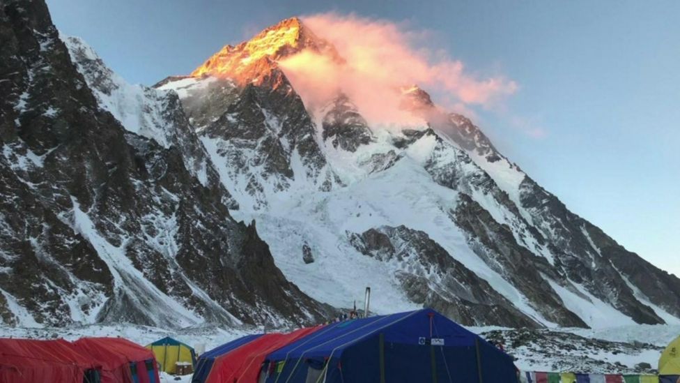 Kim Hong-bin: South Korean climber missing after fall in Pakistan - BBC ...
