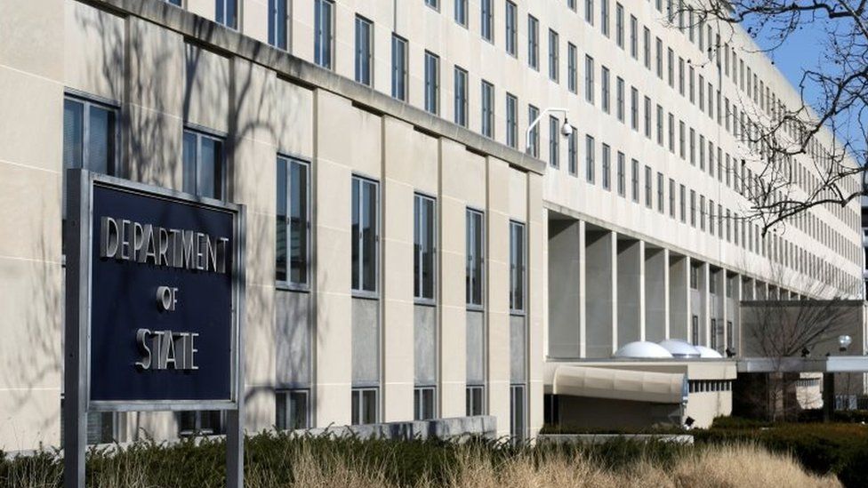 Top US diplomats leave State Department - BBC News