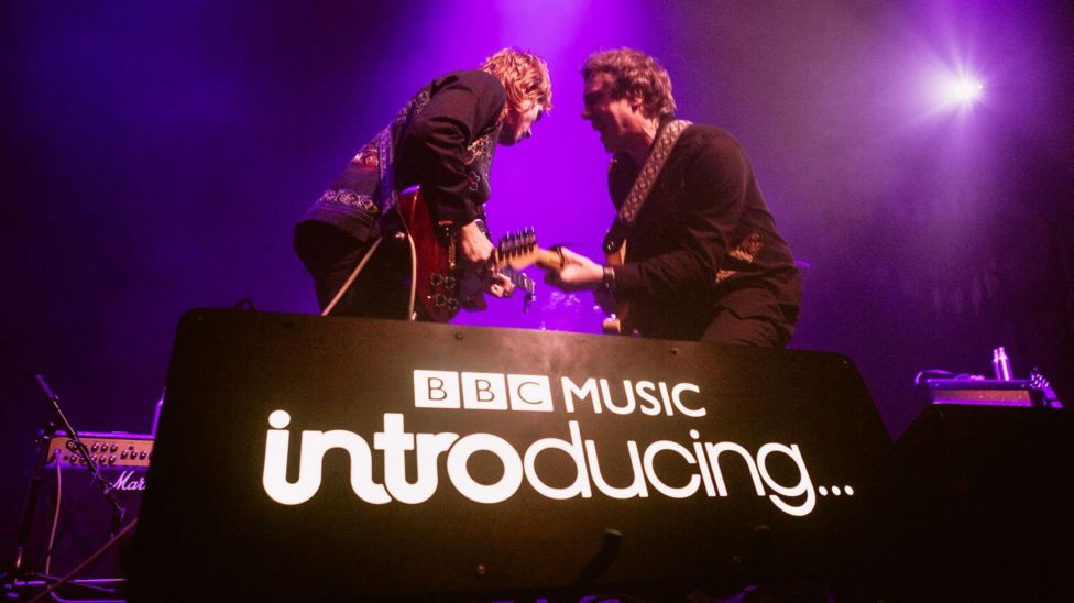 Glastonbury Festival: Devon band to play BBC Introducing stage - BBC News