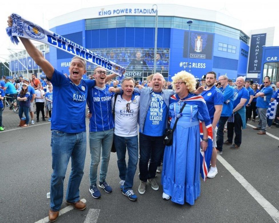 Leicester City celebrate with Premier League trophy party - BBC News