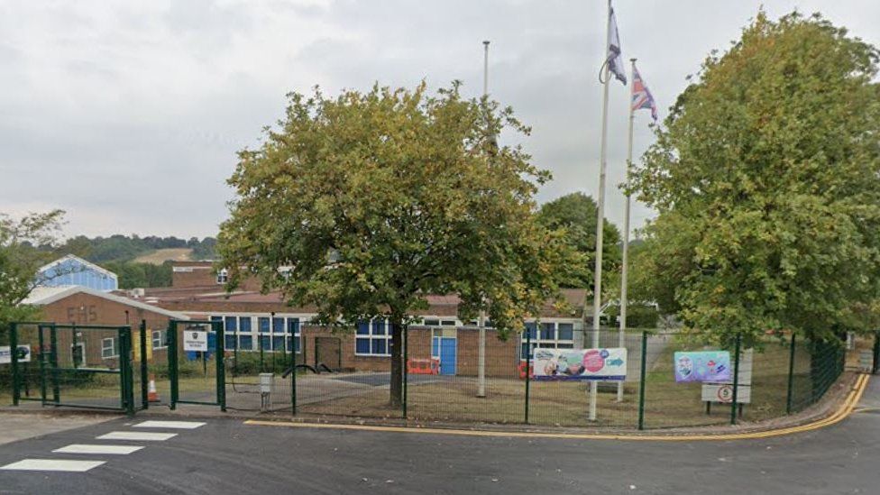 Dudley school shuts as police investigate suspicious items - BBC News