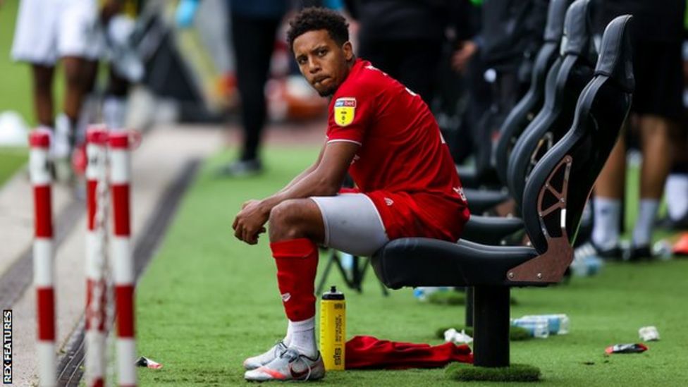 Korey Smith: Long-serving midfielder leaves Bristol City after six ...