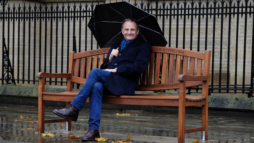Mark Radcliffe launches £20m Christie cancer research campaign - BBC News
