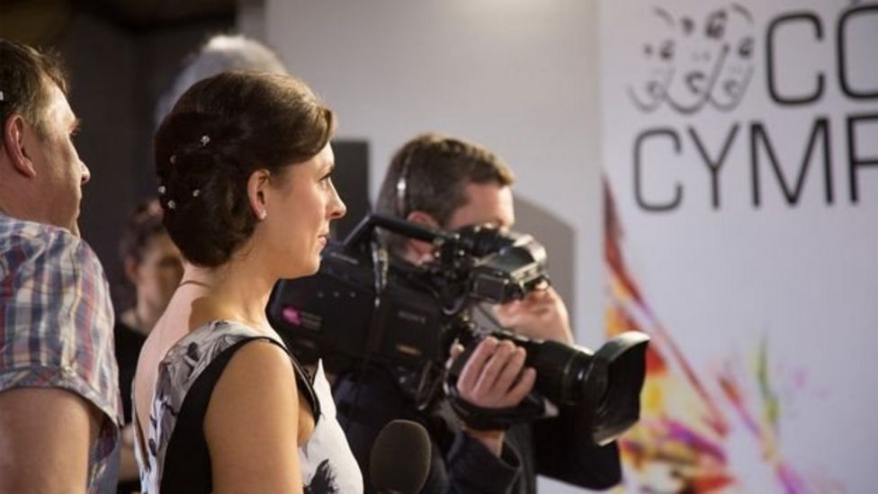 Ateb y Galw: Heledd Cynwal - BBC Cymru Fyw