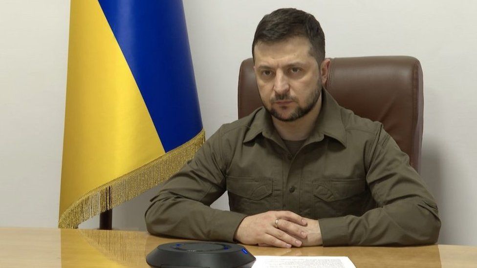 Ukraine has retaken 1,000 square kilometres in a week - Zelensky - BBC News