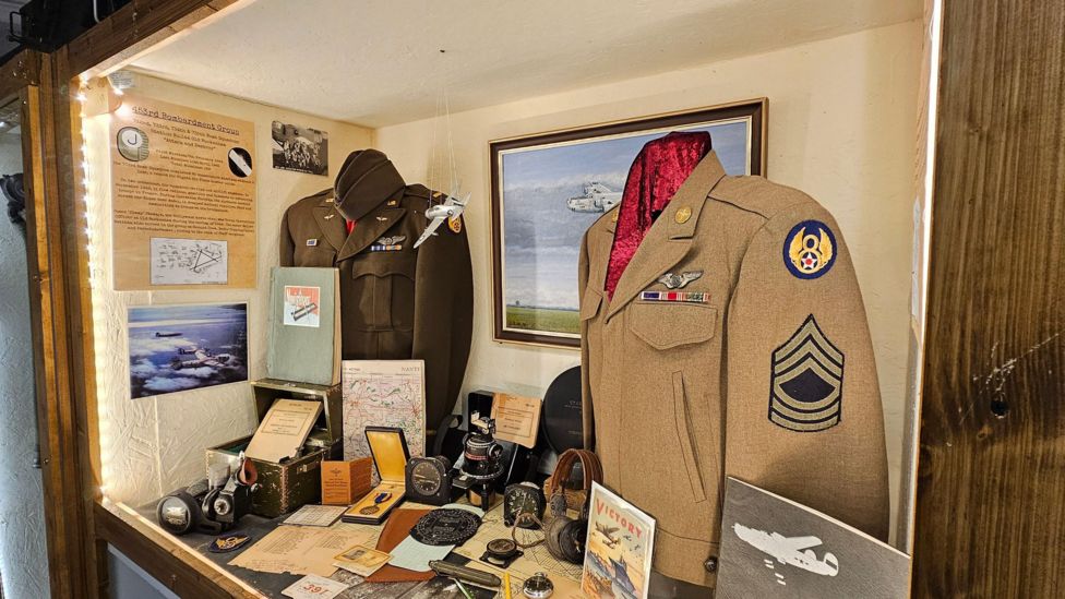 New Swaffham museum provides homage to WW2 heroes - BBC News