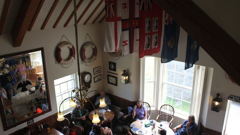 Lundy Island: New staff wanted for 'magical' pub - BBC News