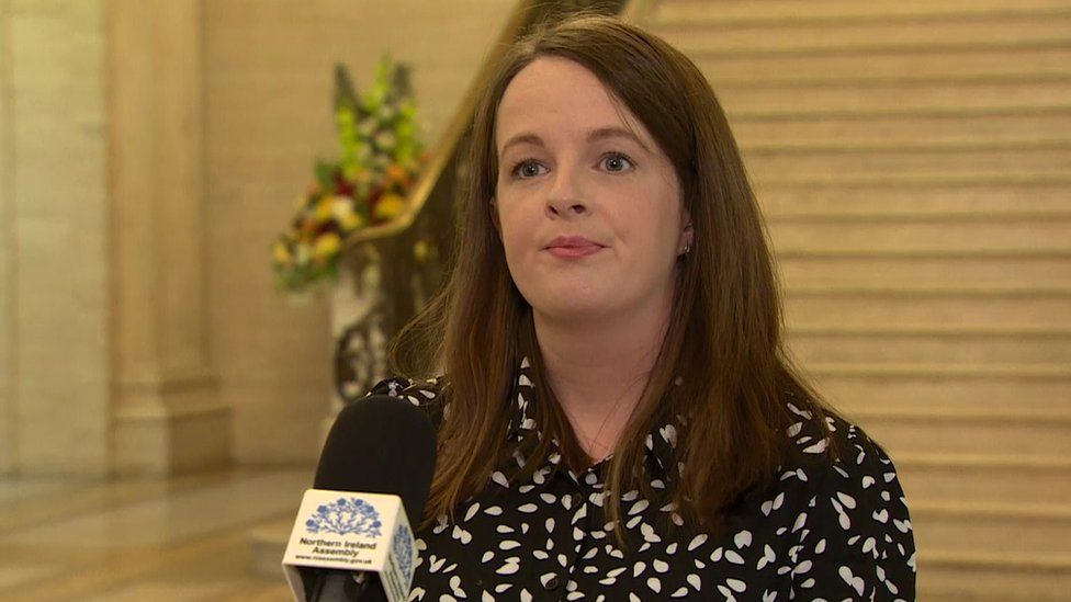 DUP officers 'have taken a decision' on the deal to restore power ...