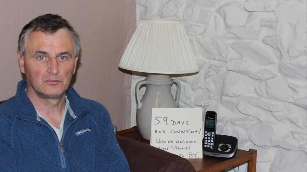 Gwynedd resident without a landline 'for 60 days' - BBC News