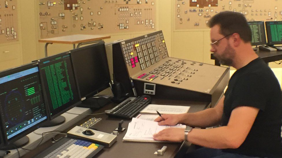 Is Sweden's 'green miracle' a model for the rest of the world? - BBC News