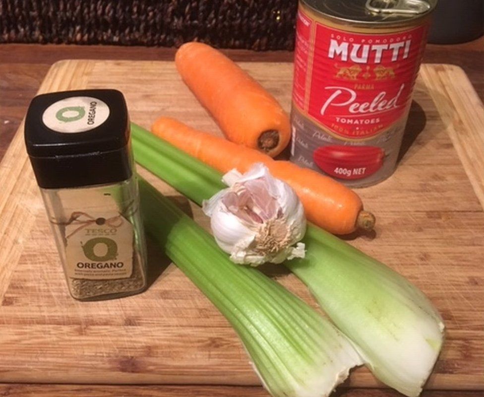 Rolant Tomos: Beth sy' 'na i de? - BBC Cymru Fyw