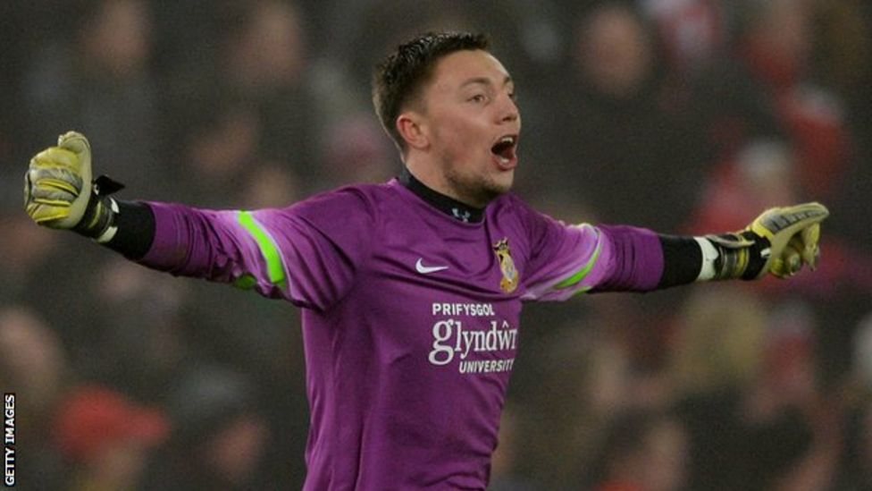 Jon Flatt: Wolves keeper joins Barrow on loan for rest of season - BBC ...