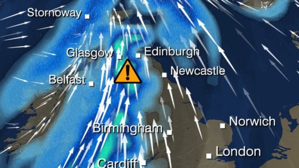 Flood warnings as Storm Frank due across parts of Scotland - BBC News