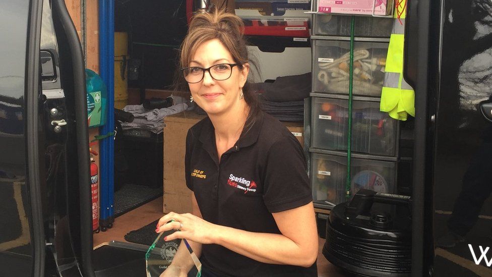 Chimney sweeps: The women brushing aside stereotypes - BBC News