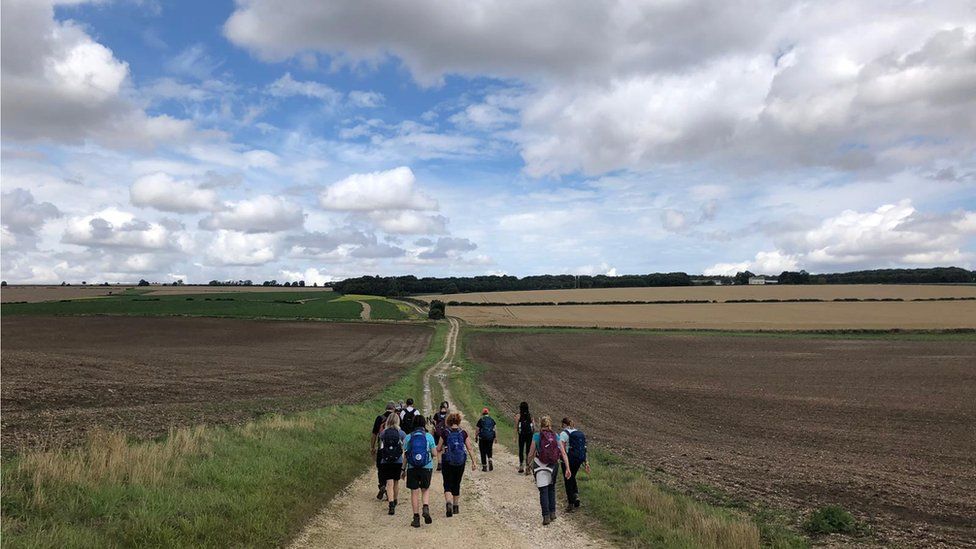Yorkshire Wolds walking route inspired by nomads opens - BBC News