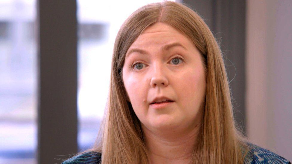 Activists' concern after abortion buffer zone group disbanded - BBC News