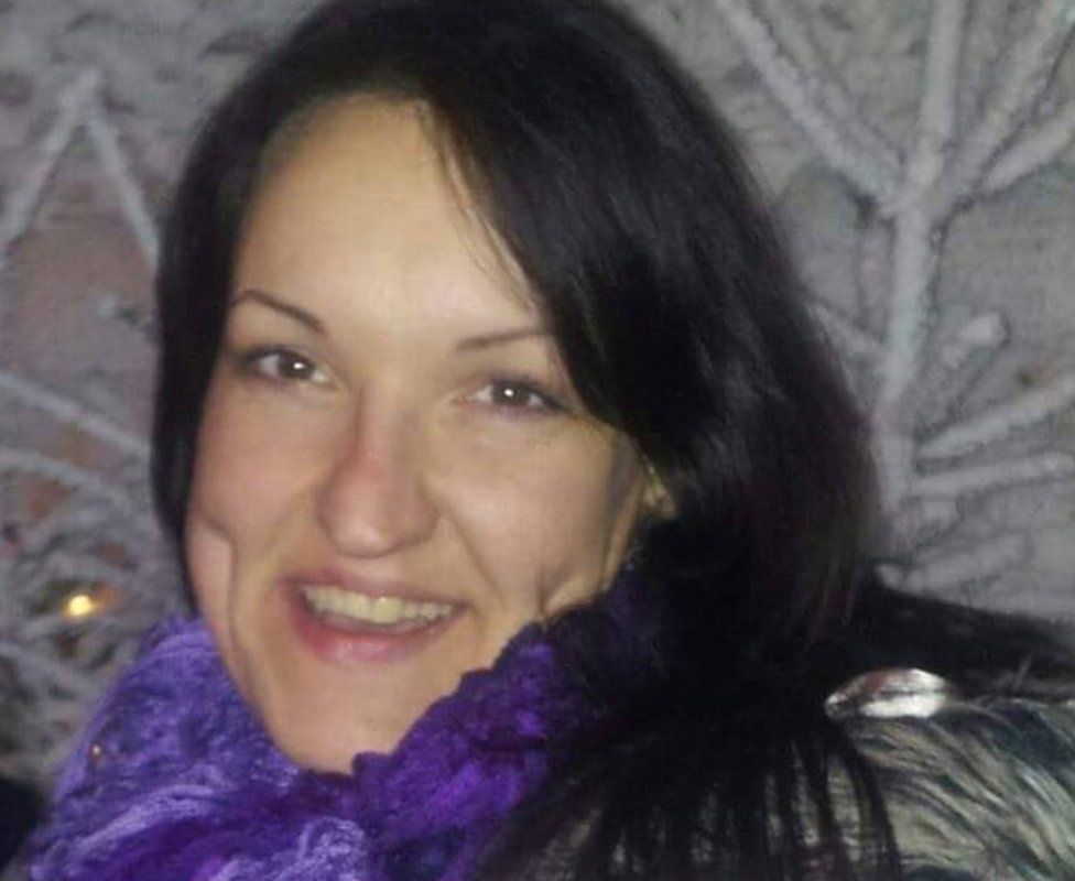 Marina Erte death: Gytis Griskevicius jailed for shower murder - BBC News