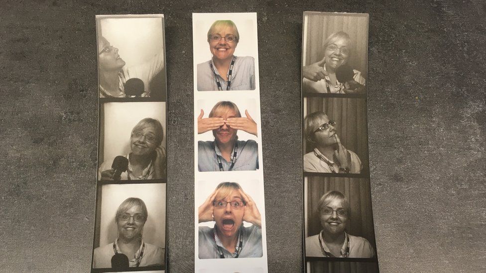 The fall and rise of the photo booth - BBC News
