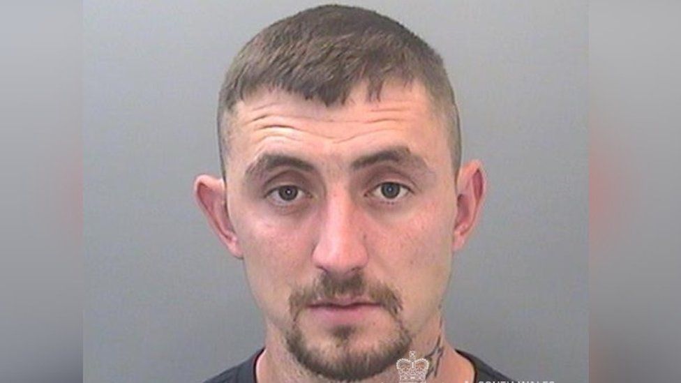 Porthcawl one-punch killer Christopher George jailed - BBC News