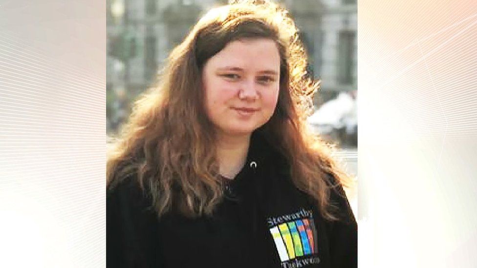 Death of Leah Croucher's brother Haydon 'unexplained' - BBC News