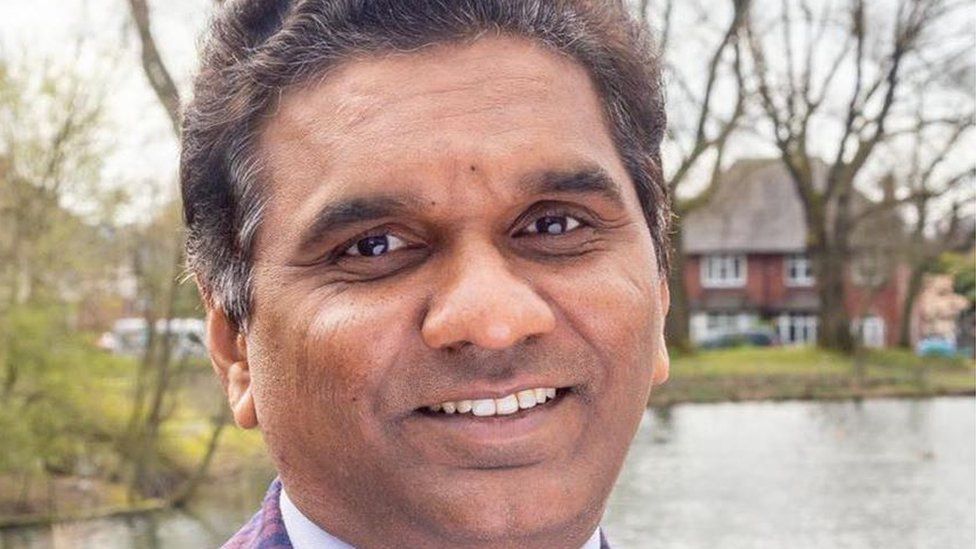 GP to contest Stoke Central seat at general election - BBC News