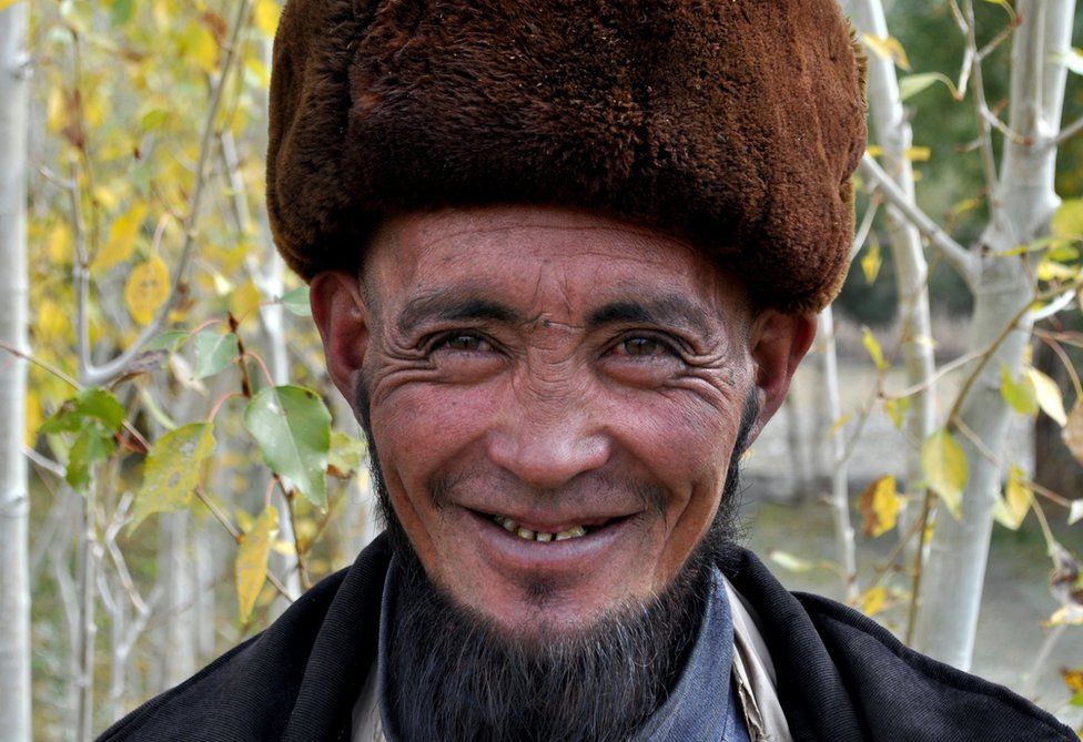 Smile! Postcards from Afghanistan's furthest corner - BBC News