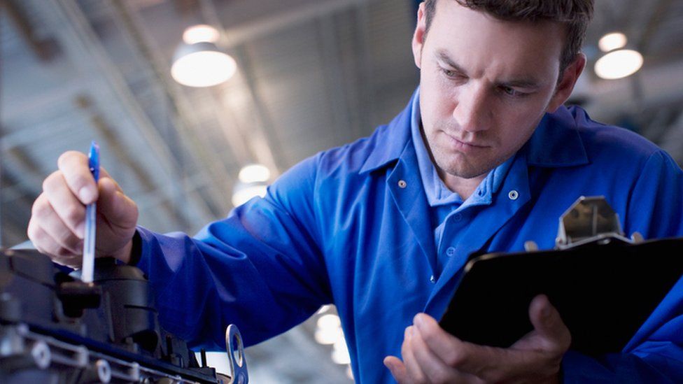 Scotland's employment rate hits record high - BBC News