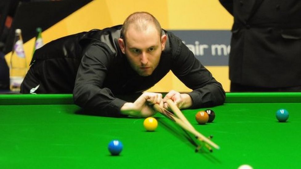 UK Snooker Championship: Robertson and Higgins set for quarter-finals ...