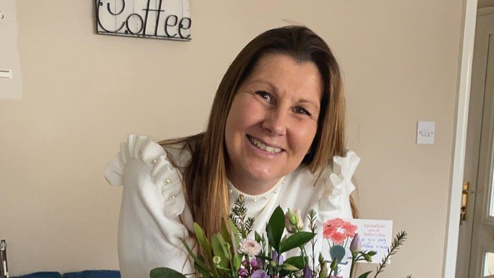 Michelle Exton: Lawyers appeal over mother's death in Tenerife crash ...