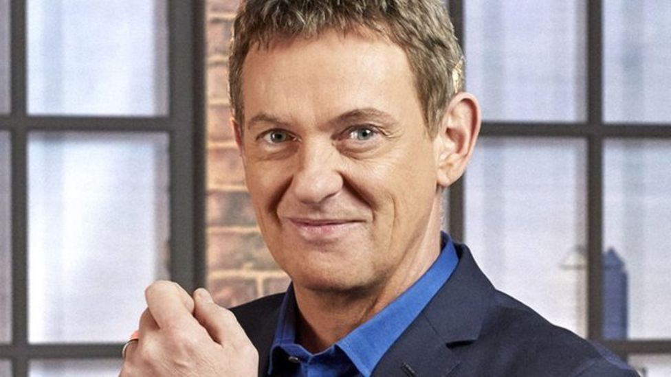 Matthew Wright says emotional goodbye to The Wright Stuff - BBC News
