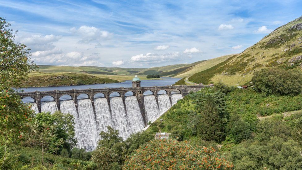 Your Pictures in Wales: 24-31 August 2016 - BBC News