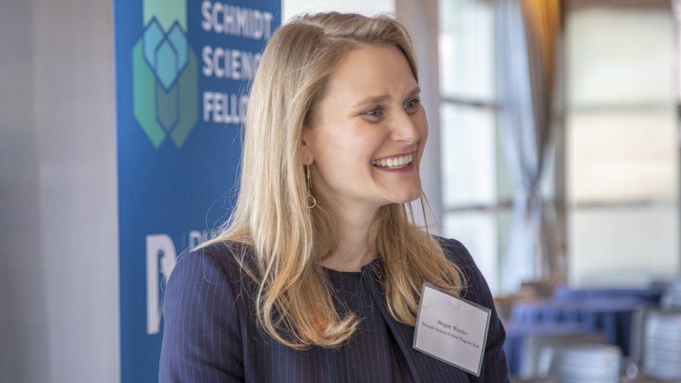 Women in science: Smashing glass ceilings and glass walls - BBC News