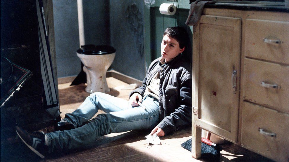 Grange Hill 'icon' Zammo to join EastEnders - BBC News