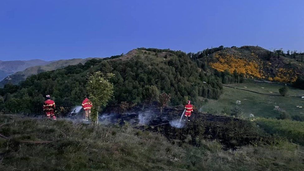 Cumbria: Warning over 'massive rise' in disposable barbecue fires - BBC ...