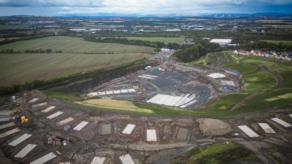 UK's largest inland surf resort under construction in Edinburgh - BBC News