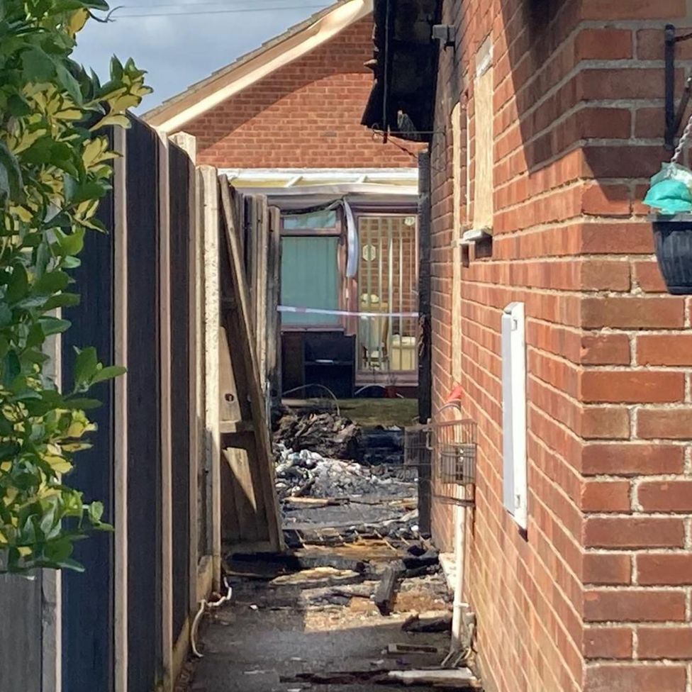 Chapel St Leonards fire destroys homes with family left homeless - BBC News