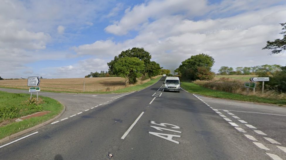 A15 collision: Police appeal for witnesses - BBC News