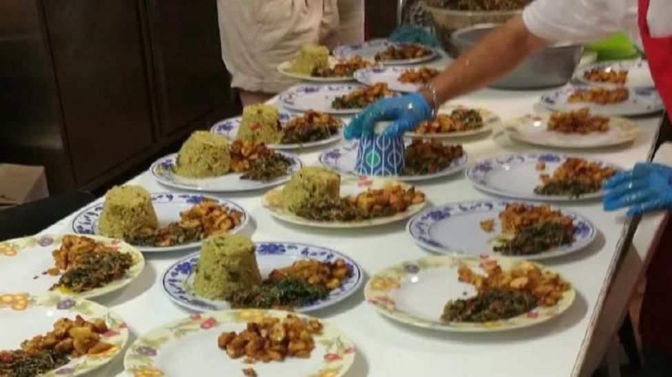 London asylum seekers given rotten food, charity finds - BBC News