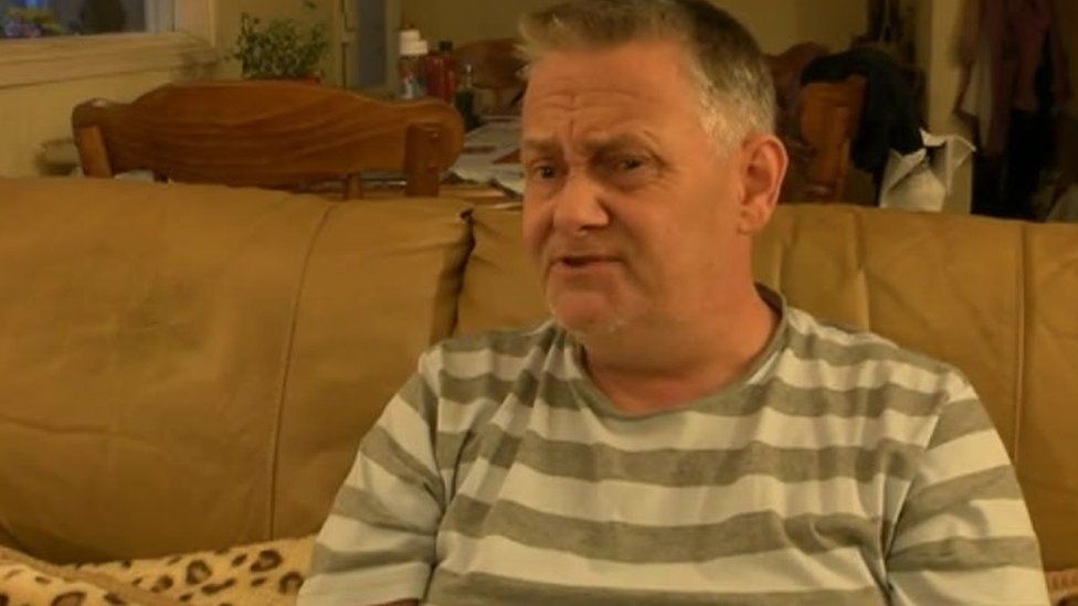 Sussex Health Care: Residents moved from 'safety risk' care home - BBC News