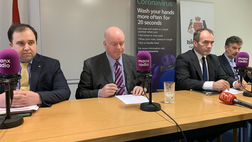 Coronavirus: Isle of Man cancels TT races amid virus outbreak - BBC News